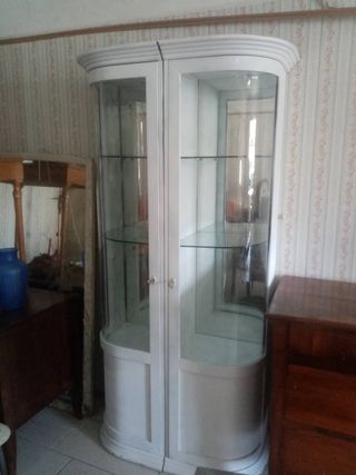 Vetrinetta bianca utilizzabile anche da angoliere