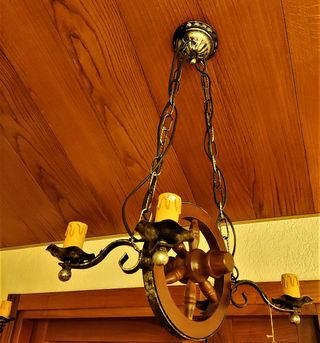 LAMPADARIO A SOSPENSIONE IN FERRO LAVORATO 