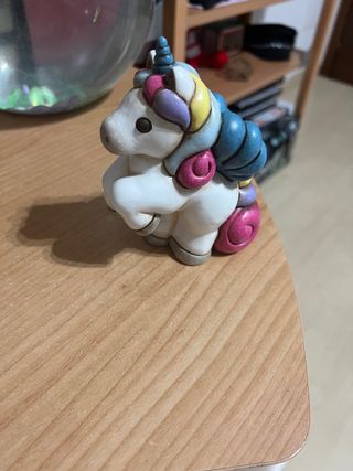 Unicorno thun nuovo con scatola 