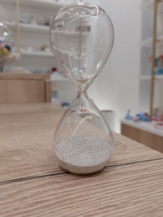 clessidra con sfere argento