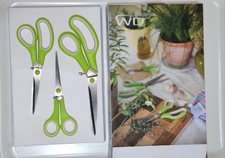 Set di n.3 paia di forbici da cucina 