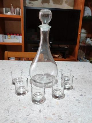 Servizio 7 pezzi bicchieri da liquore