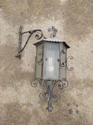 lampada a muro ferro battuto