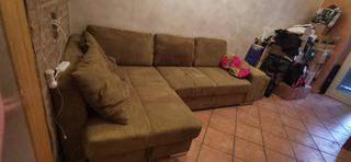 divano letto, chaise longue e contenitore