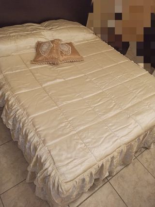 Piumone in raso elegante