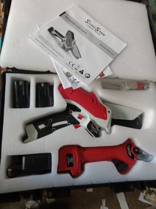 KIT 2 FORBICI PIÙ MOTOSEGA 