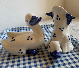 Coppia Papere in porcellana dipinta blu