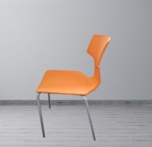 sedia di plastica arancione