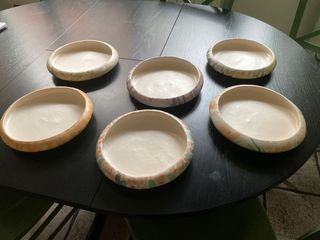 Piatti a ciotola decorati a mano pezzi unici