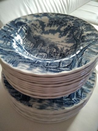 servizio piatti stile inglese blu