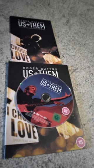 us÷them roger water