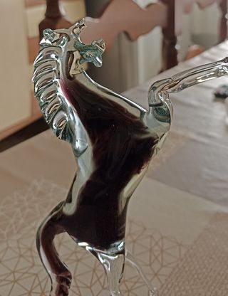 cavallino rampante di vetro di murano