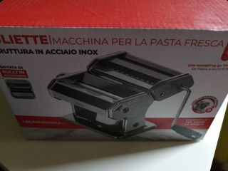 Macchina per stendere la pasta