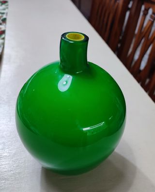 vasetto verde di vetro 