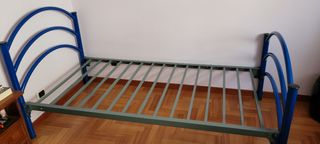 Letto singolo in ferro 