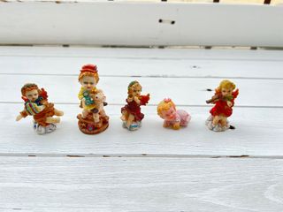 5 statuette ceramica dipinte a mano 