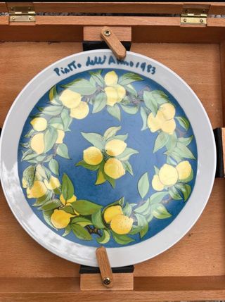 Piatto dipinto del 1983 Migneco 