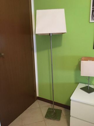 Lampade con piantana da terra
