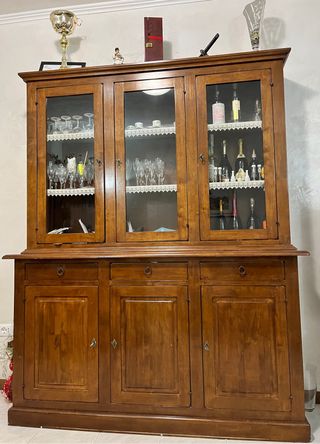 Mobile vetrina in Arte Povera