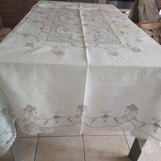 Preziosa tovaglia vintage