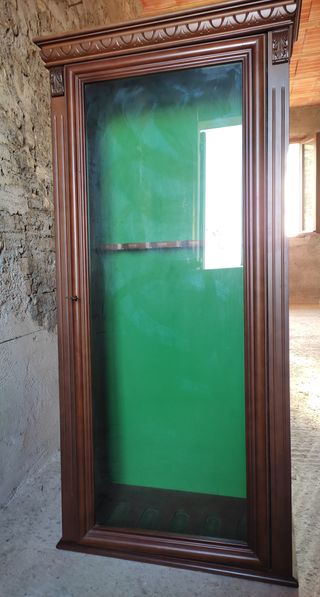 Armadietto con vetrina