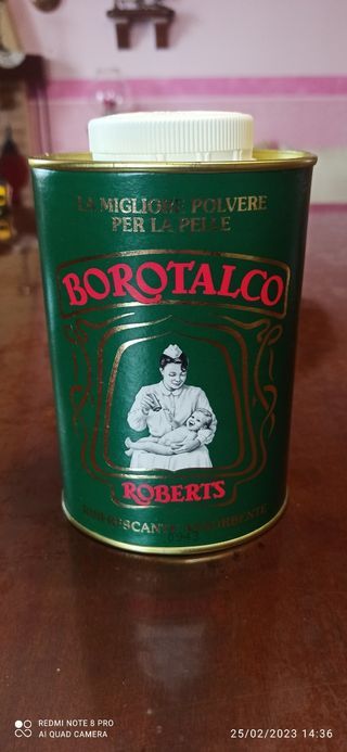 Contenitore per borotalco