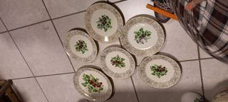 bellissimo servizio di piatti vecchi 20 euro 