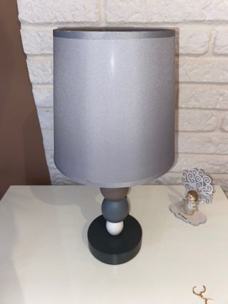 Lume per comó e lumetti per comodino 