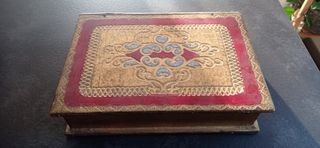 scatola secreter libro vintage