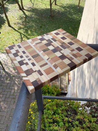 Tagliere battilarda in legno artigianale a scacchi