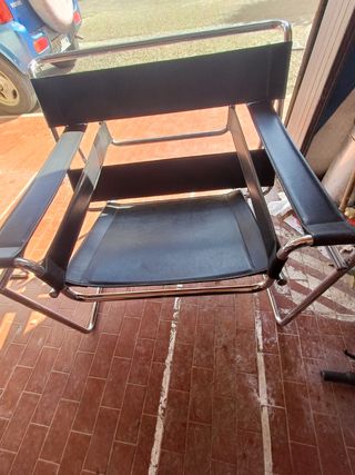 poltrone stile Wassily