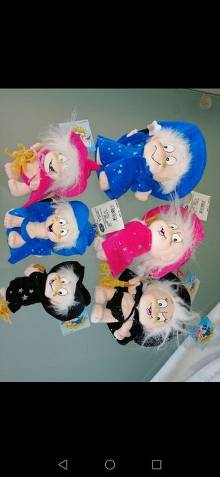 streghette con ventosa e portachiavi 