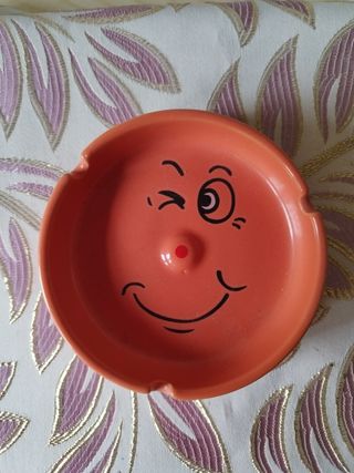 portacenere simpatico 