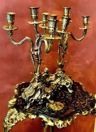 Antica coppia di candelabri in ottone a 4 fiamme 
