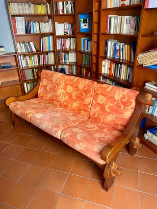 Divano in legno massello