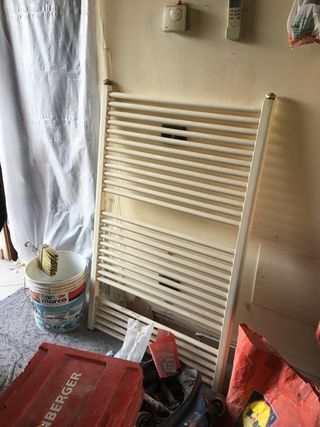 Calorifero bianco 