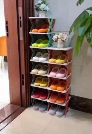 Porta scarpe a piani