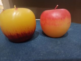 candele a forma di mela