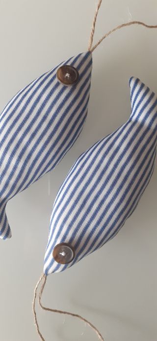 Pesci decorazioni a righe blu da appendere 2 pezzi