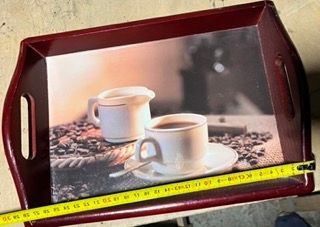 Vassoio in legno leggero 