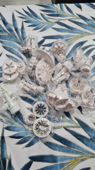 stampini per biscotti varie forme (più di 40)