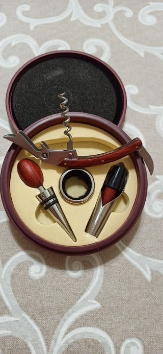 Set accessori vino 