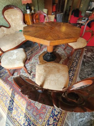 Tavolo antico ottagonale intarsiato + 4 sedie