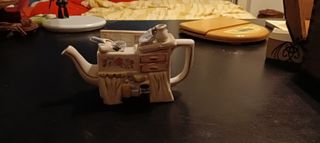 Piccola teiera da collezione