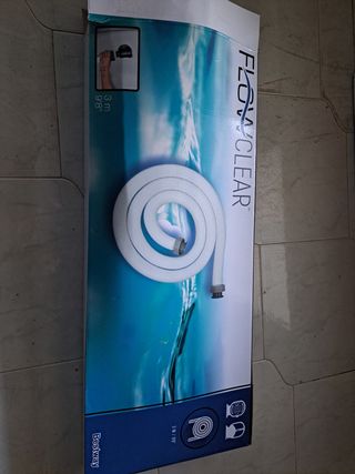 tubo per piscina