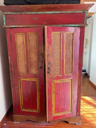 Armadio due ante in legno