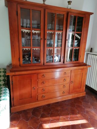 Credenza in legno di ciliegio 