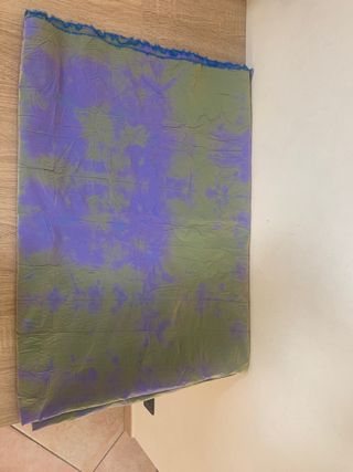 Nuovo scampolo di stoffa molto particolare 