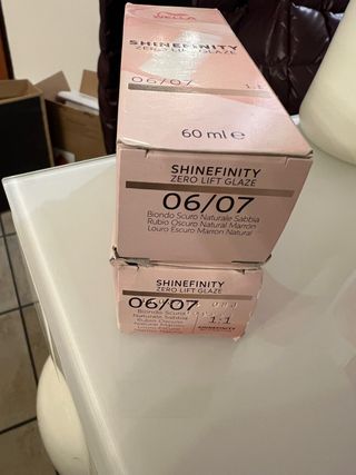 Shinefinity Wella due tubi 06/07