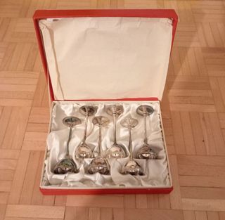 Sei Mini Calici Metallo Argento